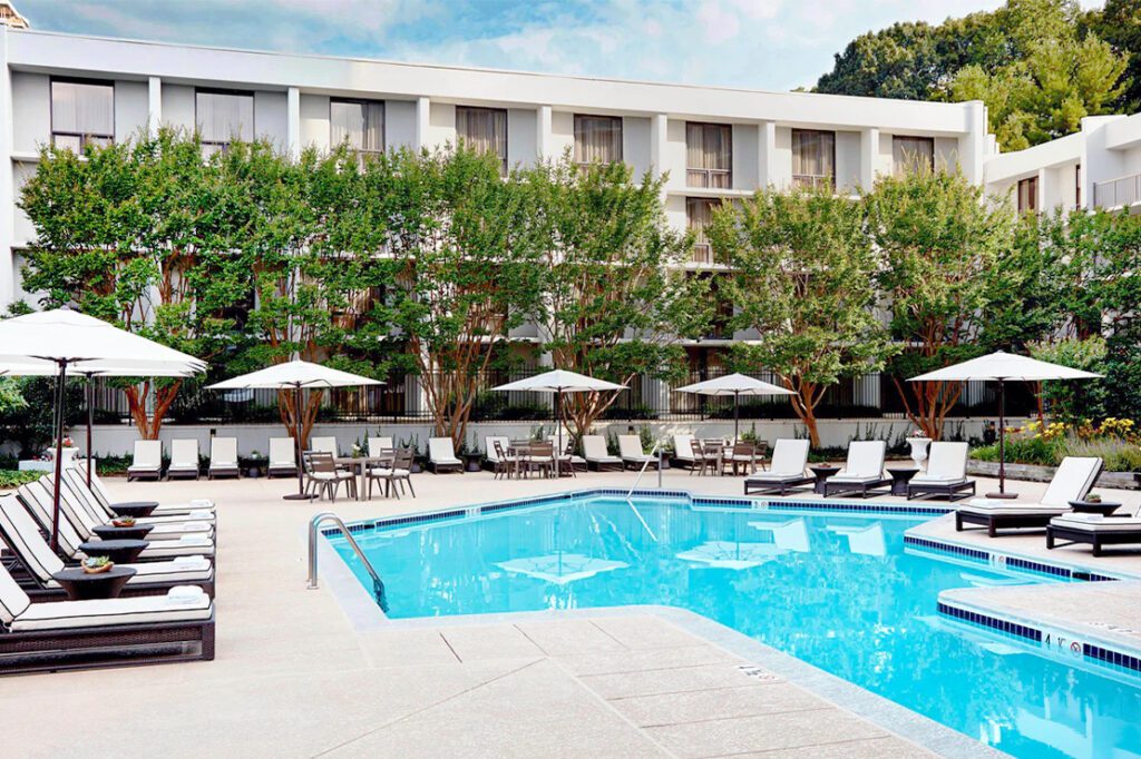 Splash Around At These Hotel Pools During Your Next Weekend Getaway ...